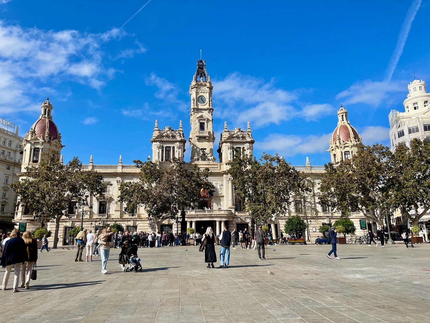 Ultimate Guide for Solo Travel in Valencia Spain